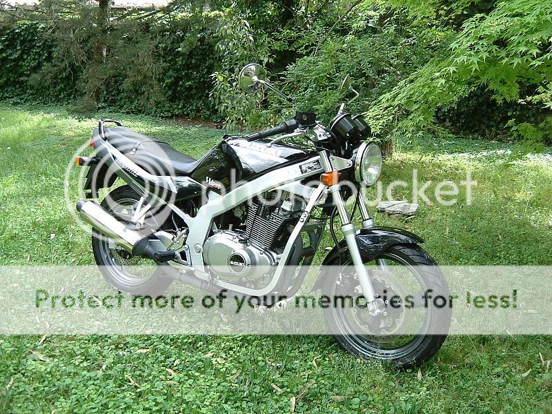 Suzuki GS500 or Yamaha FZR 400(deltabox) - Bike Chat Forums