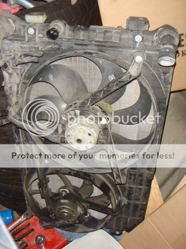 Radiator and Fan | VW Vortex - Volkswagen Forum
